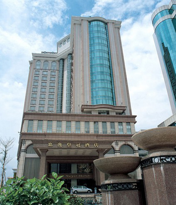 Grand Royal Hotel